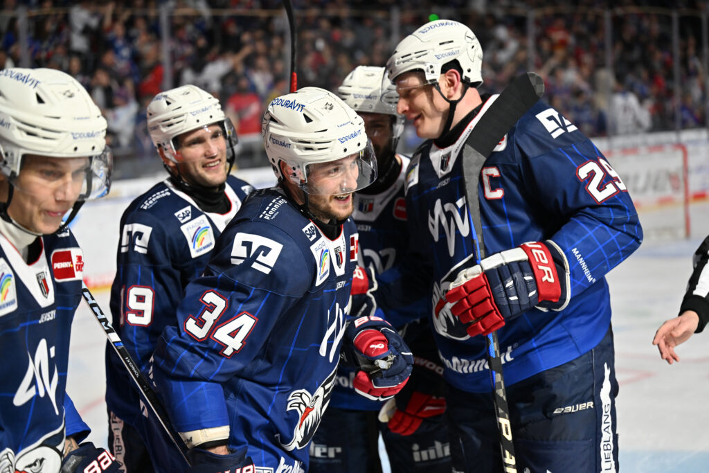 Mannheim gelingt weiterer Befreiungsschlag - Eishockey-Online News ...
