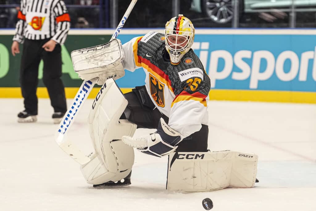 Mathias Niederberger "die Krake" im Portrait - Eishockey-Online News ...